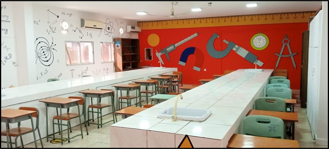 Science Labs - His Highness Shaikh Rashid Al Maktoum Pakistani School Dubai