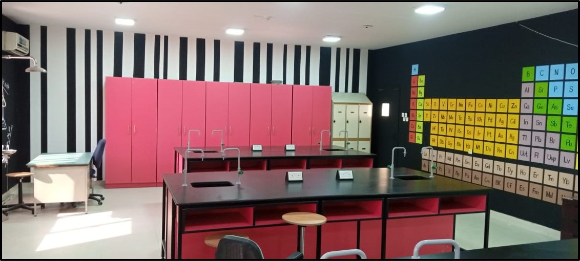 Science Labs - His Highness Shaikh Rashid Al Maktoum Pakistani School Dubai